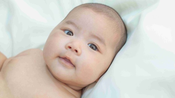 Bentuk Kepala Bayi Normal & Sejumlah Kelainan yang Perlu Diwaspadai ...