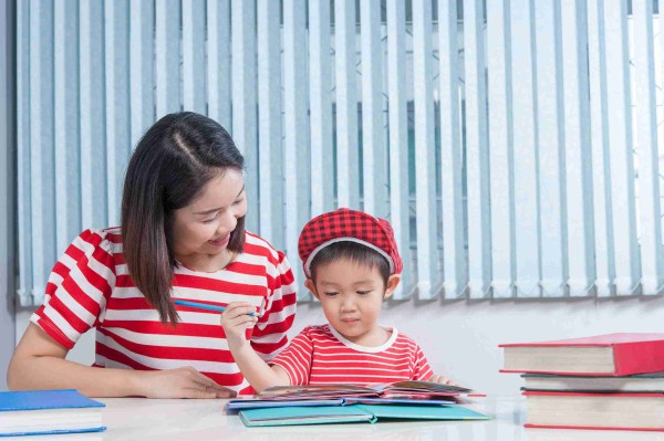 15 Rekomendasi Buku Anak yang Edukatif dan Menarik - Tentang Anak